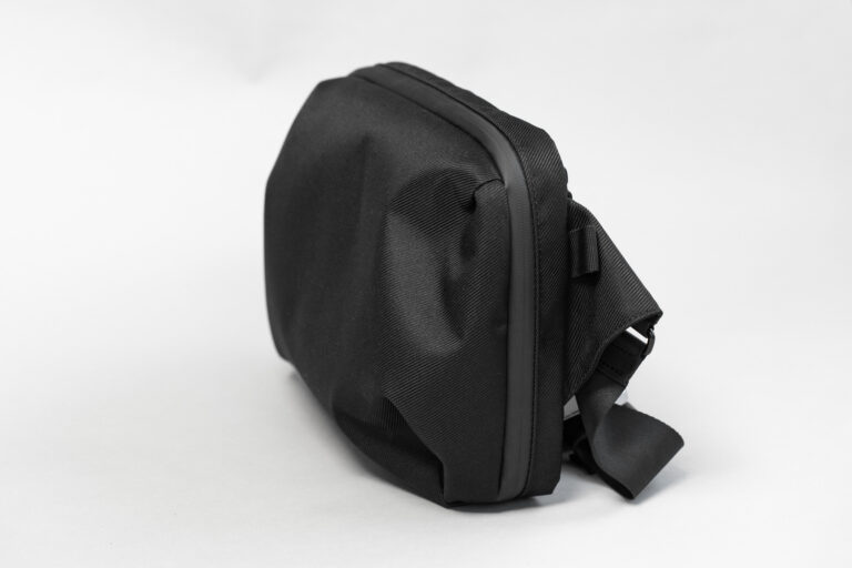 iPadユーザーのためのボディバッグ『HALF DAYPACK』 | drip（ドリップ） インフルエンサー/ブログマーケティングサービス「drip」